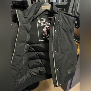 Jackets & Coats | Moose Knuckle Vest Tags Included As Well As Receipt ...